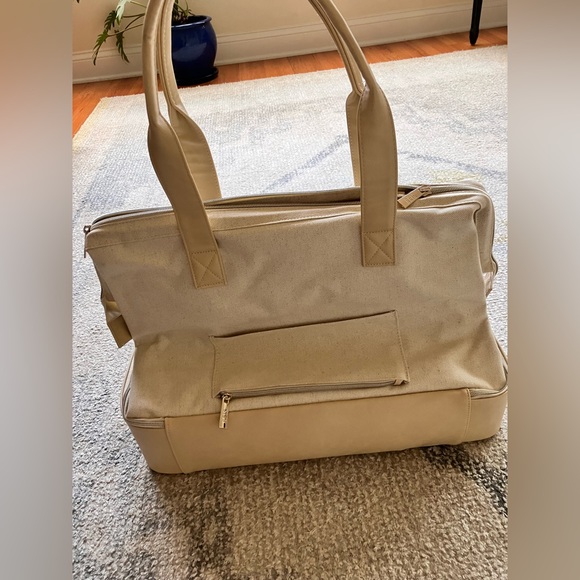 BEIS | Bags | Brand New Beis The Weekender Bag | Poshmark
